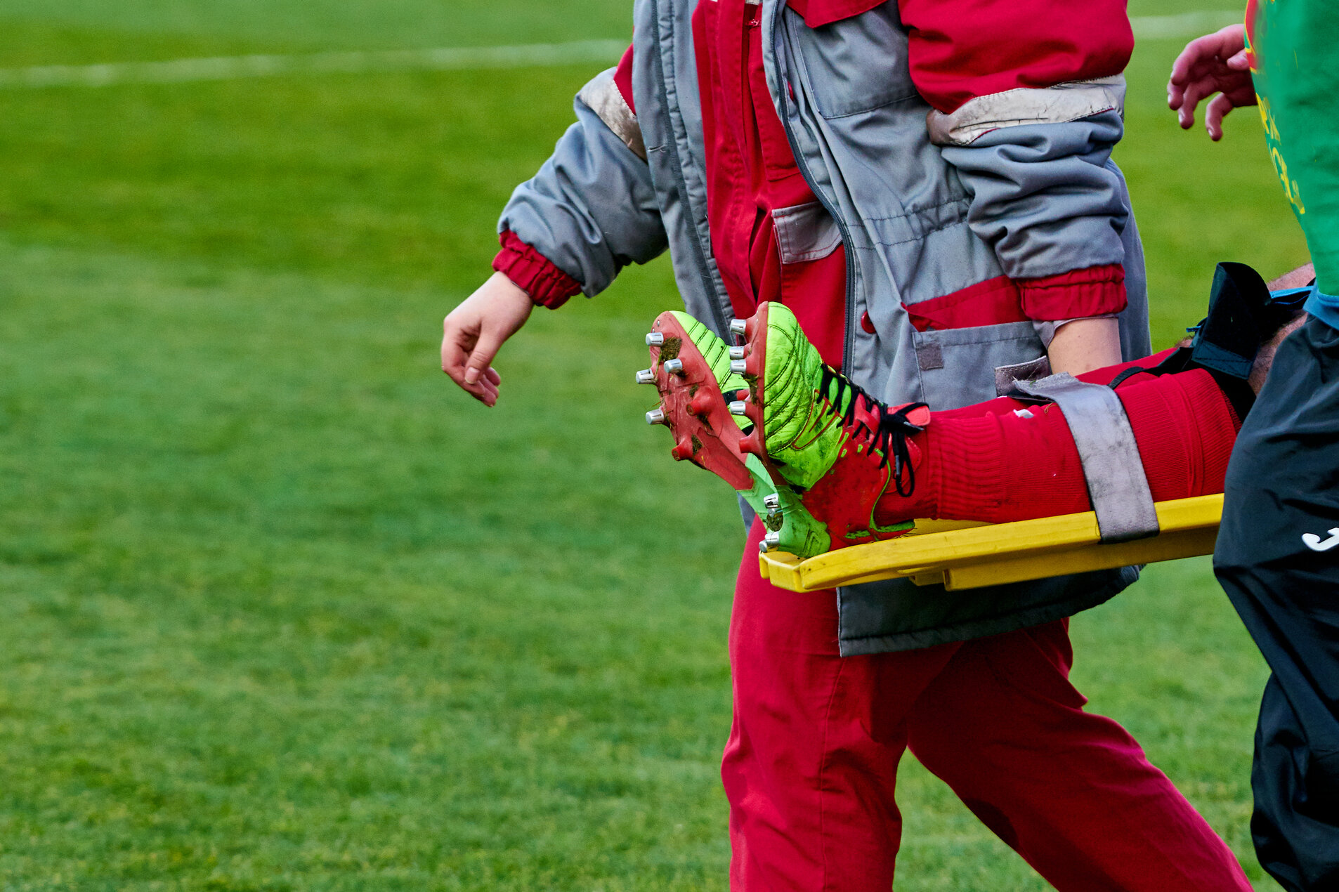 Letselschade tijdens sport en spel: aansprakelijkheid na een overtreding - Spetter Letselschade ...